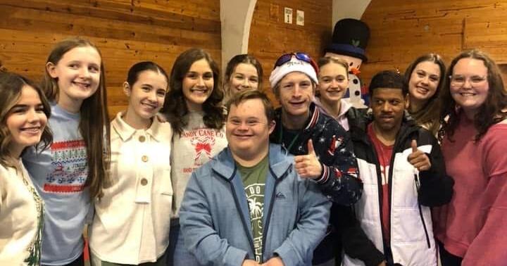 Anchors attend the Jingle Jump | News | advertisergleam.com