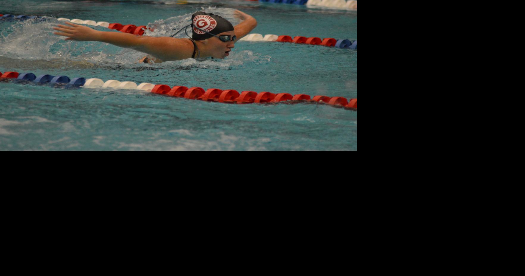 Swim Team Finishes 7th out of 15 in First Meet | News | advertisergleam.com