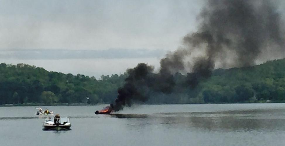 Boat Fire | Gallery | advertisergleam.com