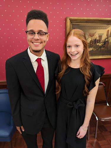 Talan, Lauren to represent DAR | News | advertisergleam.com