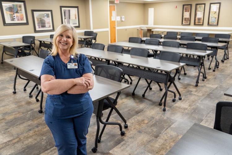 Volunteers fund hospital purchases | News | advertisergleam.com