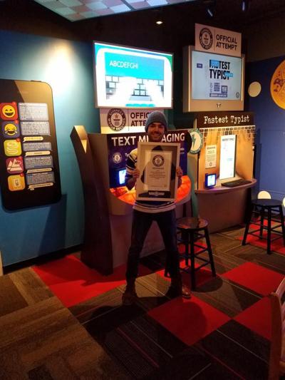 He's the World's Fastest Texter | News | advertisergleam.com