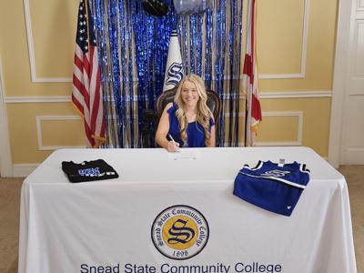 Two signings for DAR athletes | Sports | advertisergleam.com