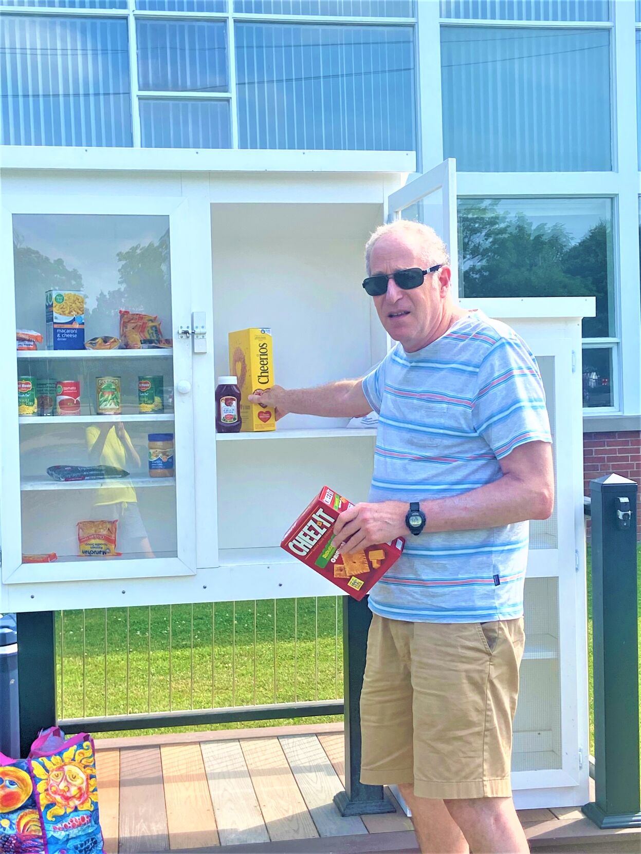 Beth El Congregation donates to church’s ‘Blessing Box’ | In the ...