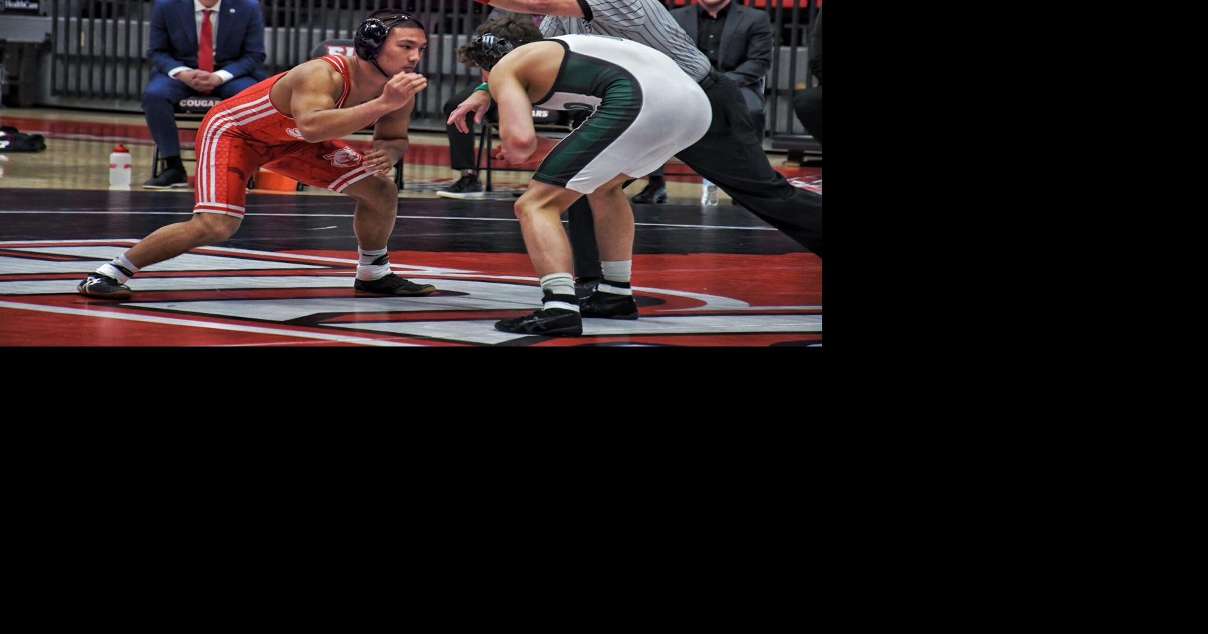 Wrestling splits weekend matches, bring record to 7-7 | Sports ...
