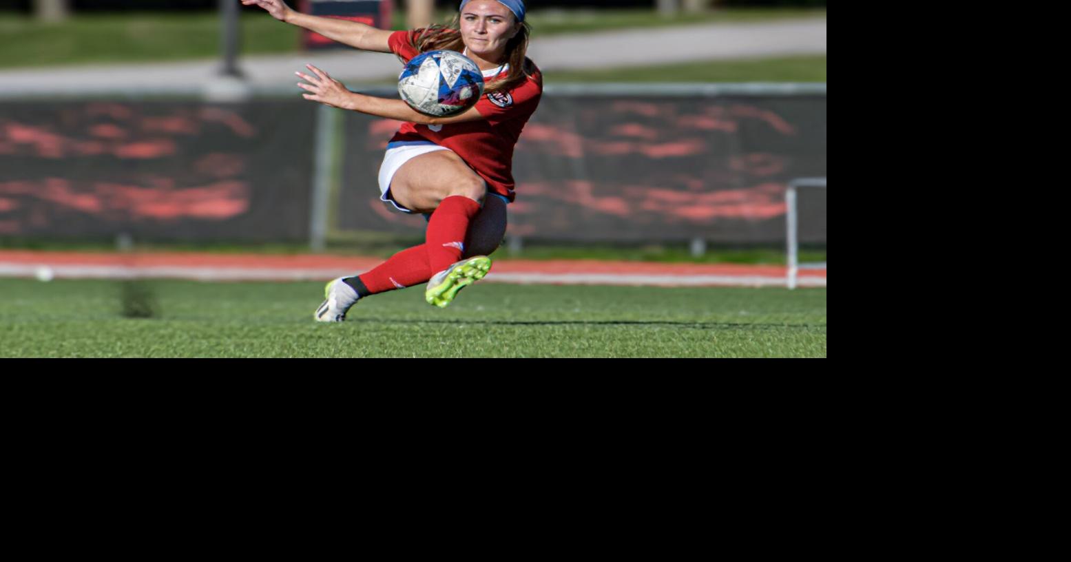 SIUE defender Kelsey Kehoe | Multimedia | alestlelive.com