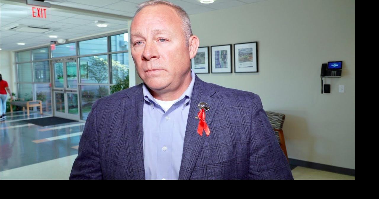 Gerald Sticker | Video | an17.com