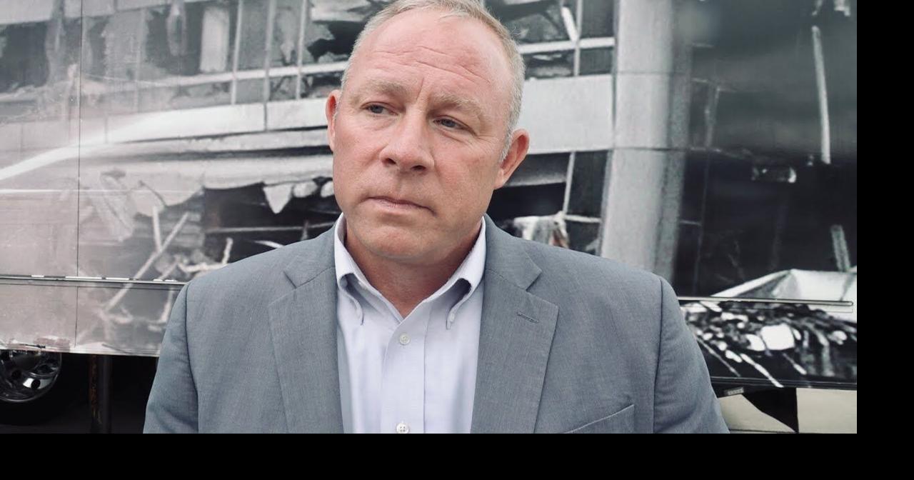 Gerald Sticker | Video | an17.com