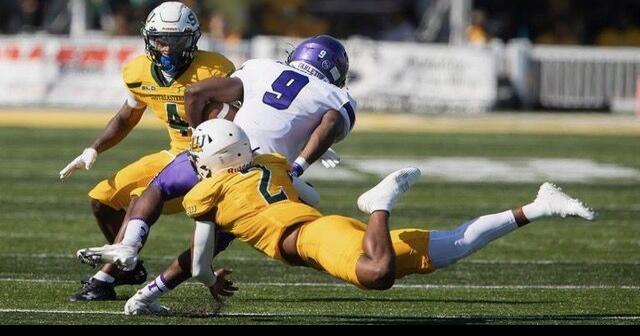 FOOTBALL: Texans edge SLU, 14-13 | Sports | an17.com