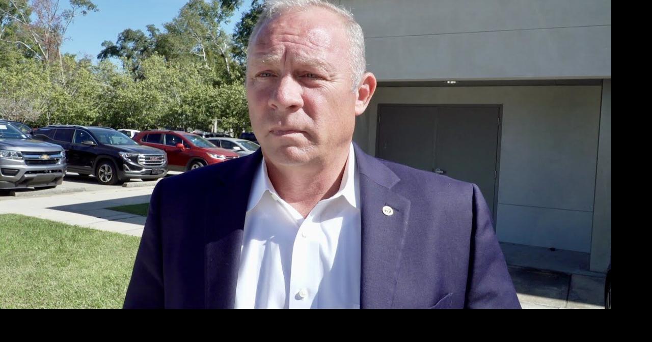 Gerald Sticker | Video | an17.com