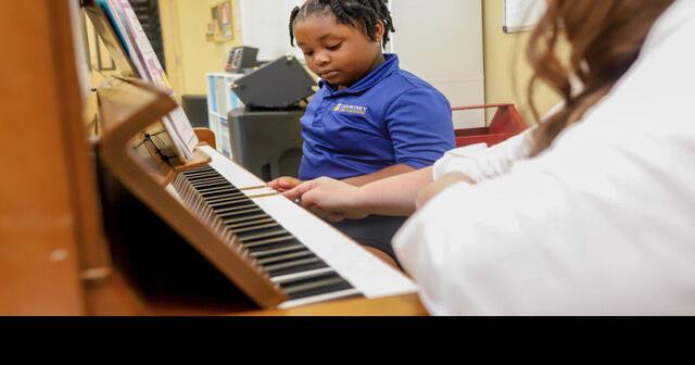 Courtney Christian School music program strikes the right note | | an17.com