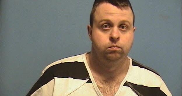 Covington PD arrests Forrest County correctional officer on child ...