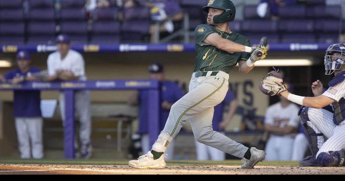 BASEBALL: SLU hosts No. 1 LSU today in sold-out appearance at The Pat ...