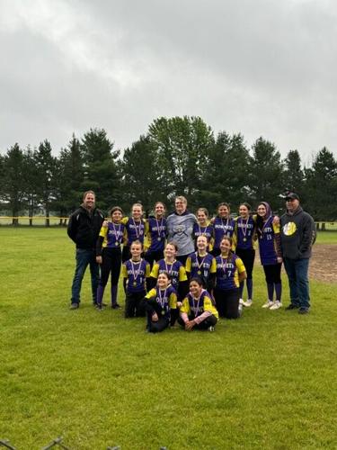 Elcho Hornets win girls fast pitch league | Sports | antigojournal.com