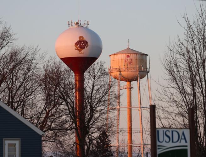 'It has served its purpose.' Antigo water tower demolition underway ...