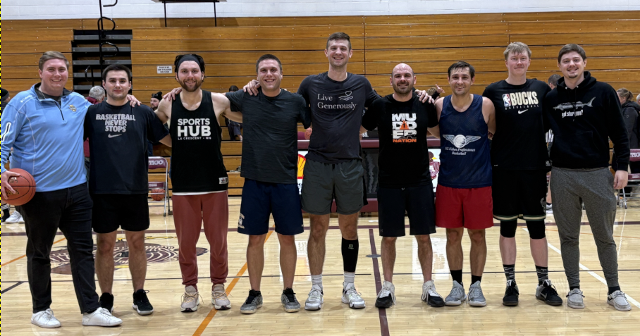 Women join in alumni basketball tournament | Sports | antigojournal.com