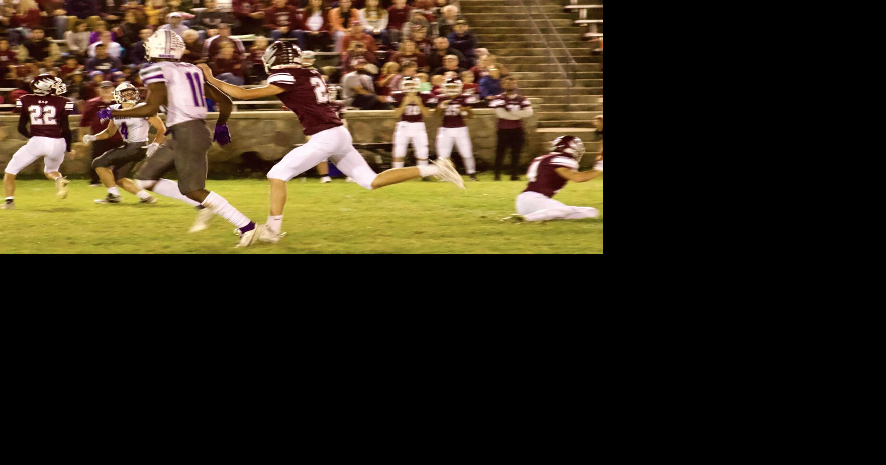 Antigo football loses 35-0 to Mosinee | Sports | antigojournal.com