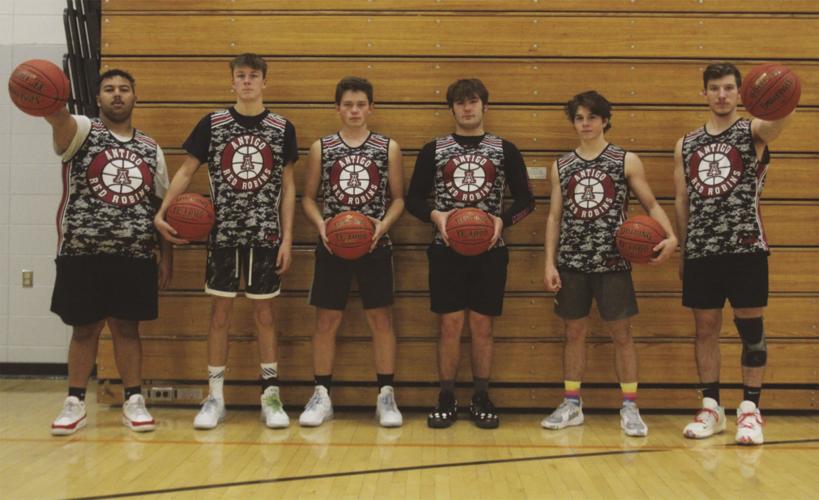 Red Robin hoops prepping for a solid second season under Coach Reetz ...