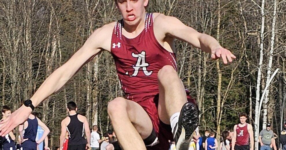 Red Robins win five event finals at H.A. Schulz Invitational in Edgar ...