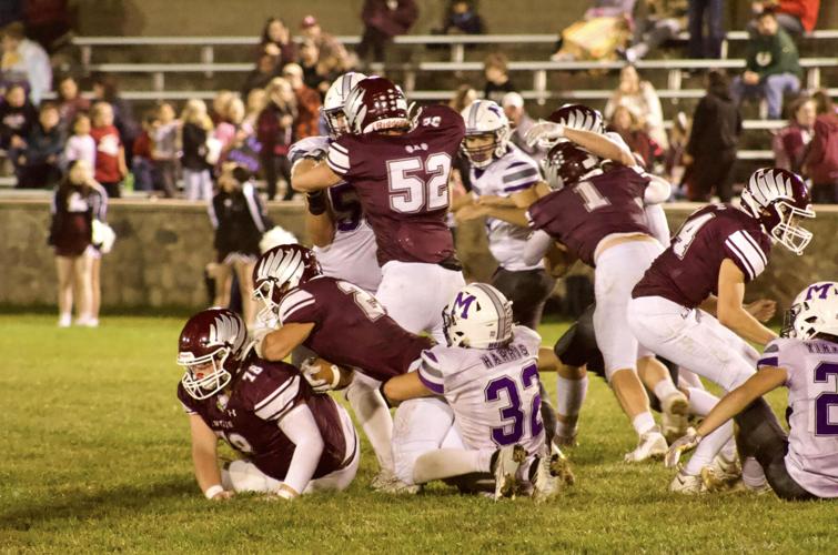 Antigo football loses 35-0 to Mosinee | Sports | antigojournal.com