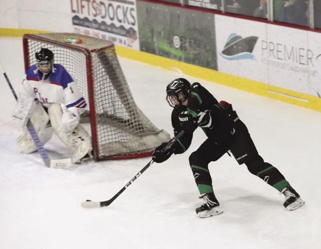 Edge skates by Northland Pines on Monday | Sports | antigojournal.com