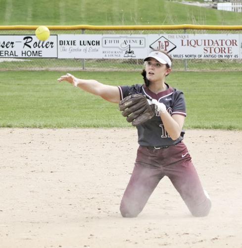 Red Robins wins doubleheader against Tomahawk | Sports | antigojournal.com