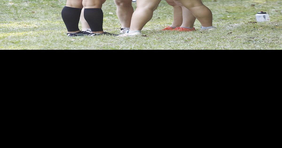 Pre-race huddle | Sports | antigojournal.com