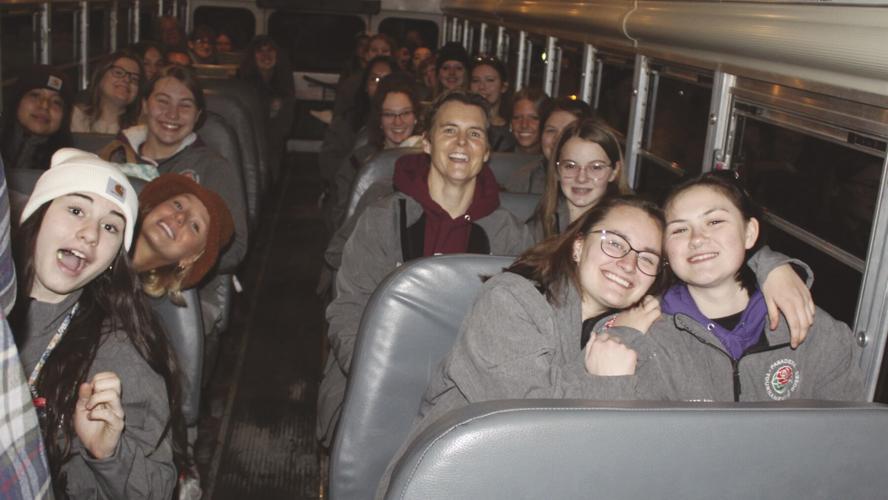 Antigo students ready for Rose Bowl Parade | Local News | antigojournal.com