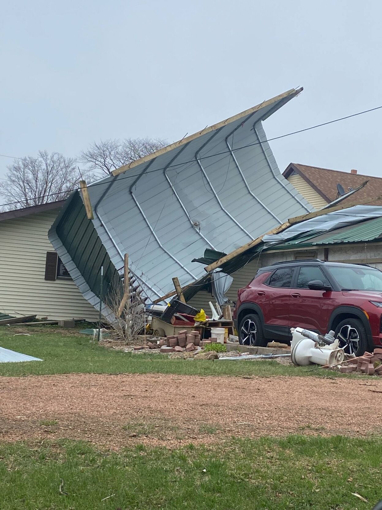 Storms hit Mattoon | Local News | antigojournal.com
