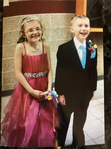 Prom partners again | | antigojournal.com