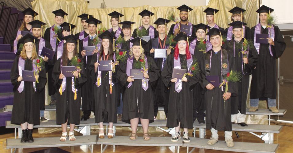 Elcho seniors turn their tassels, become alumni | Local News ...