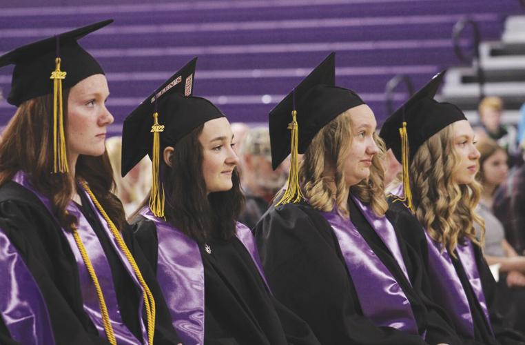 Elcho seniors become Elcho grads | School | antigojournal.com