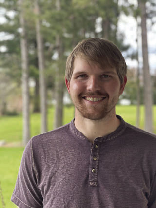 Retired teachers award scholarships | Local News | antigojournal.com