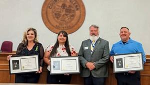 The Wall That Heals Visit organizers honored | Glenn County Transcript ...