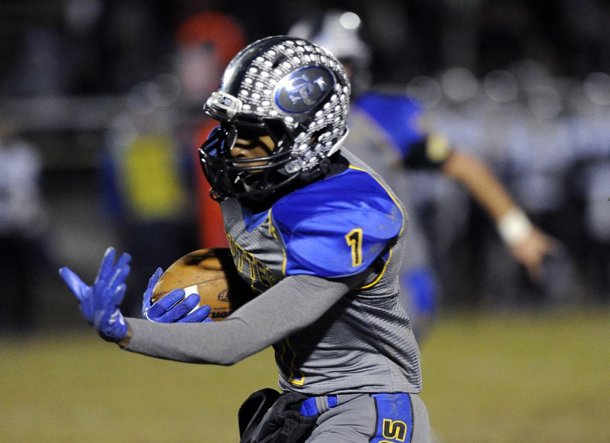 Lassen at Sutter Football | Photo Gallery | appeal-democrat.com