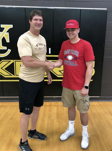 Yuba City’s Kircher overcomes injury to earn football scholarship to ...