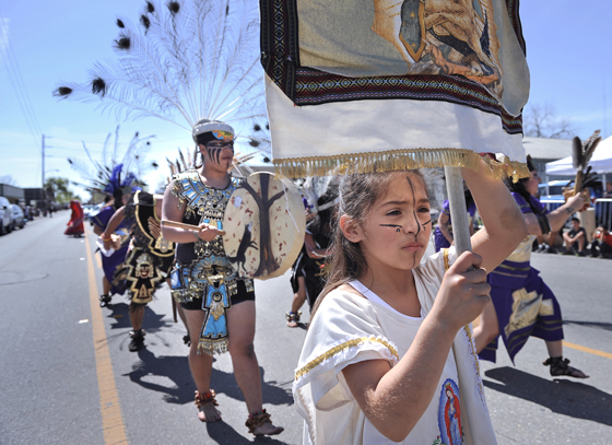 Cesar Chavez heralded as 'hero' at Olivehurst parade | | appeal ...