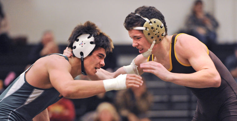 River Valley at Yuba City Wrestling | Photo Gallery | appeal-democrat.com