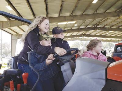 Colusa Farm Show kicks off | News | appeal-democrat.com