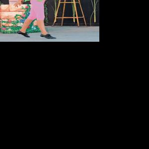 Husky captures Mini Miss Colusa County | News | appeal-democrat.com