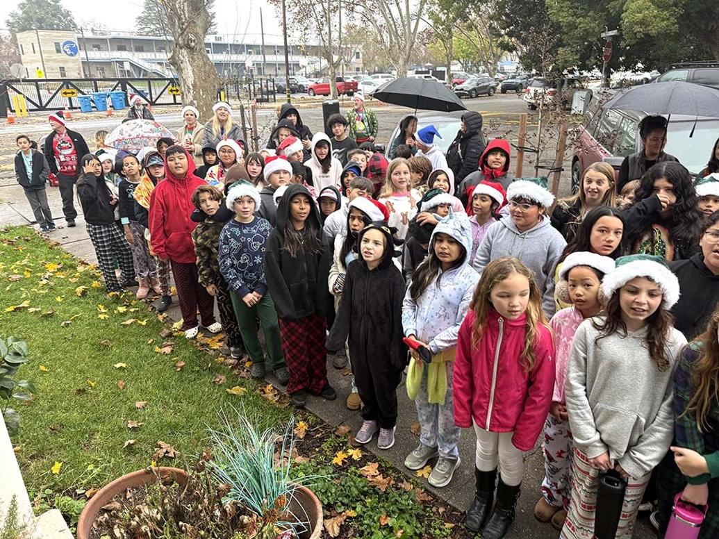 Caroling at Christmas break | News | appeal-democrat.com