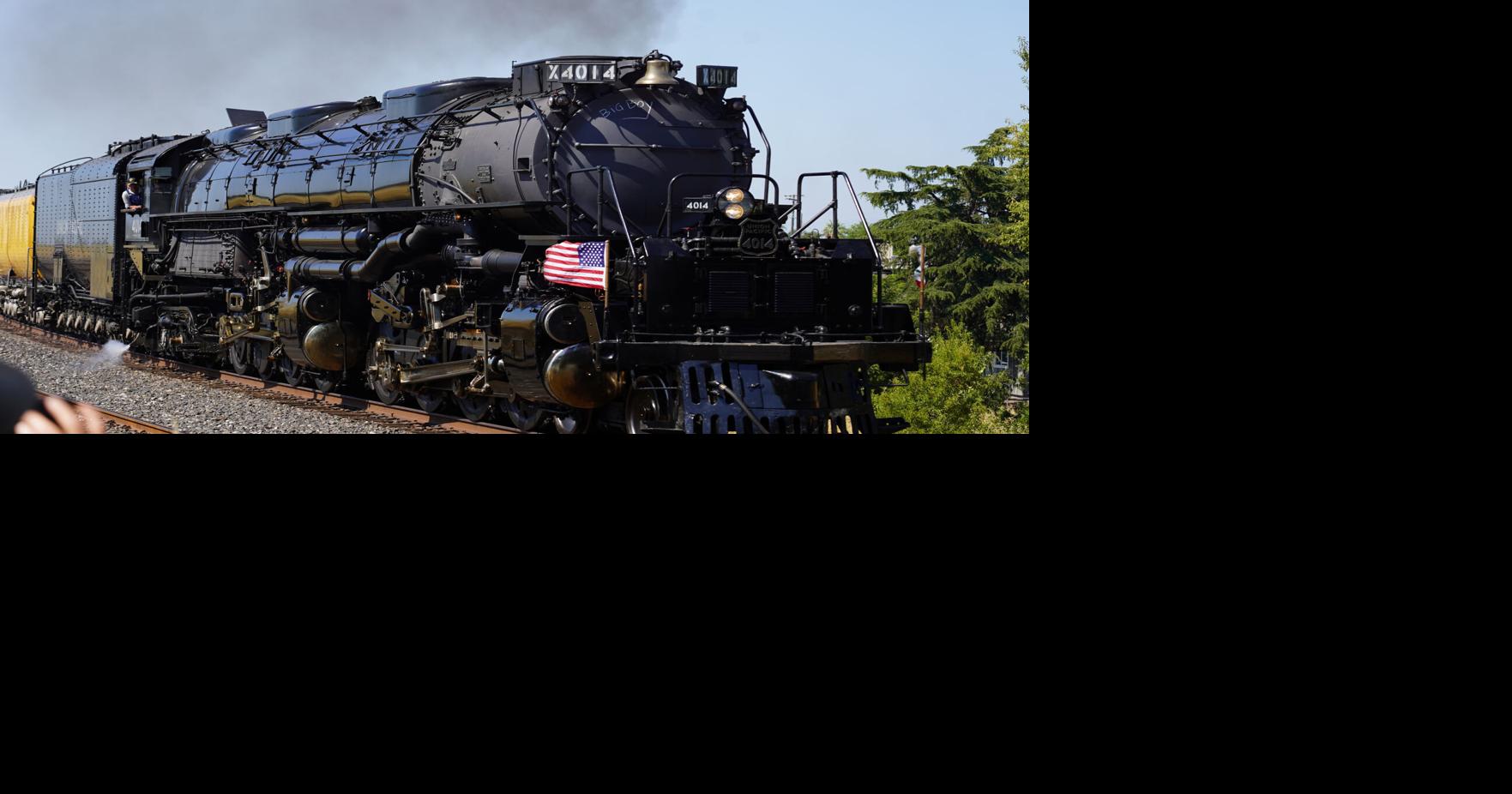 World’s largest operating steam locomotive passes through Marysville ...
