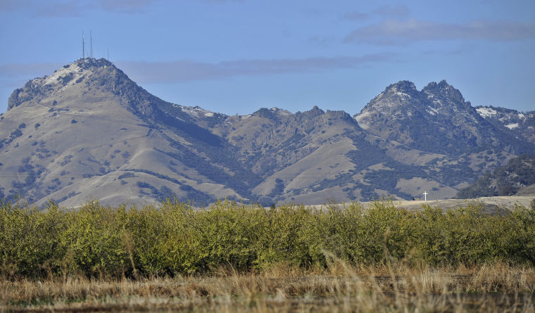 Snow on the Sutter Buttes | Photo Gallery | appeal-democrat.com