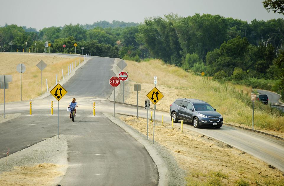 River access remains as bridge project continues | News | appeal ...