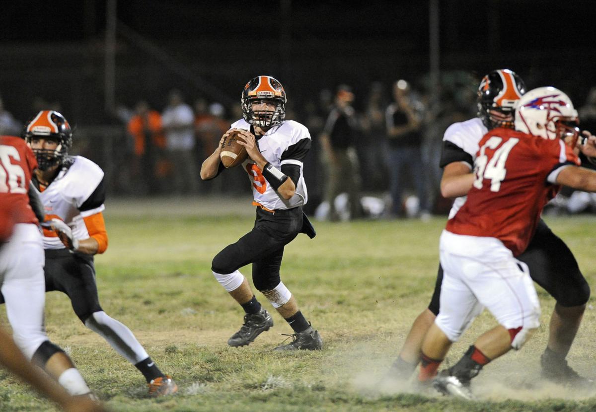 Marysville at Lindhurst Football | Photo Gallery | appeal-democrat.com