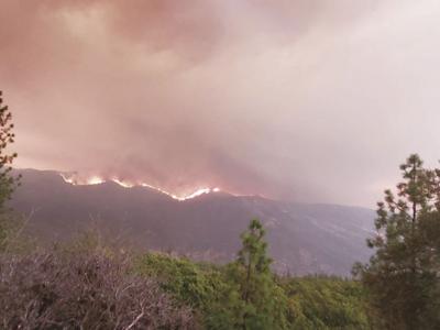 Evacuation areas near August Complex Fires reduced | Colusa Sun Herald ...