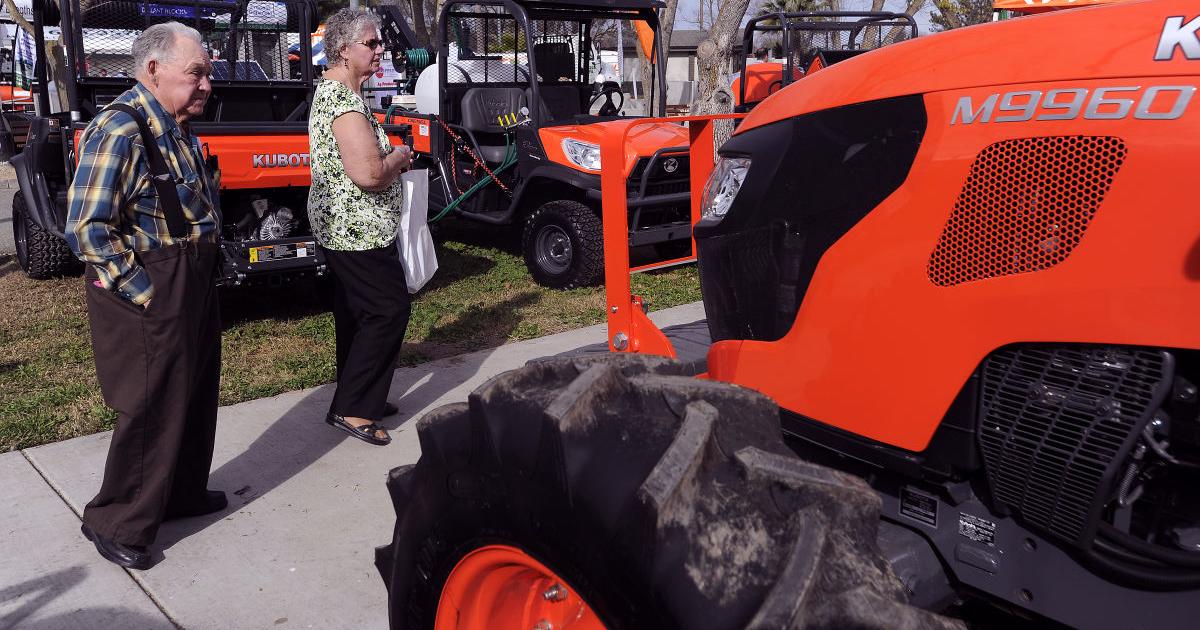 Checking out the Colusa Farm Show | News | appeal-democrat.com
