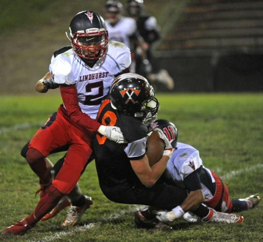Battle of the Bell: Lindhurst at Marysville | | appeal-democrat.com