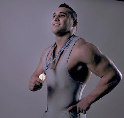 Chavez takes junior college state wrestling title | Local Sports ...