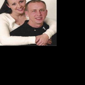 Engagement: Apodaca/Williams | | appeal-democrat.com